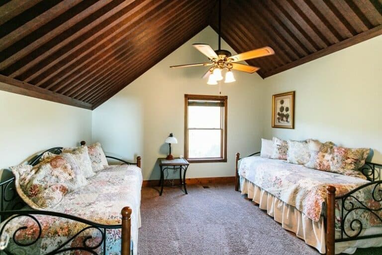 Lonebranch Cabin - Whispering Oaks Ranch